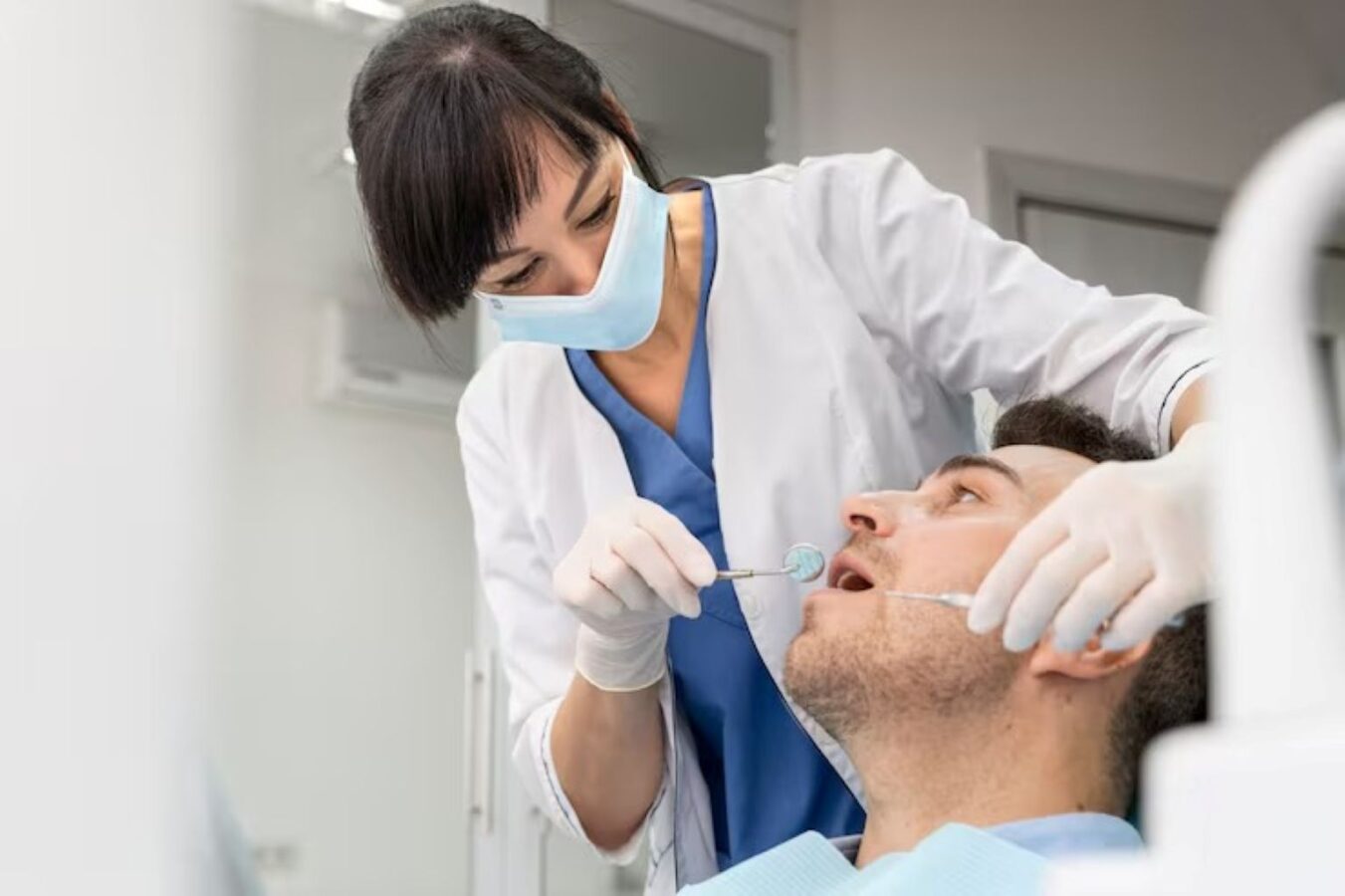 Tooth Extraction Without Anxiety: A Calm Patient Guide